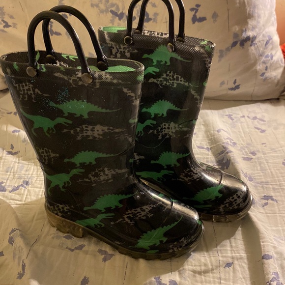 Western Chief | Shoes | Green Dinosaur Rain Boots By Western Chief With ...